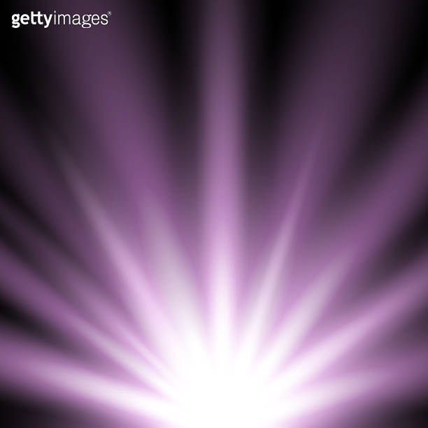 Rays of light from below, purple color 이미지 (899314052) - 게티이미지뱅크