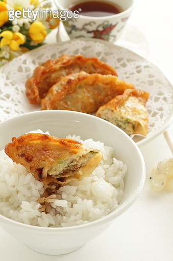 Chinese food, deep fried dumple 이미지 (842442284) - 게티이미지뱅크