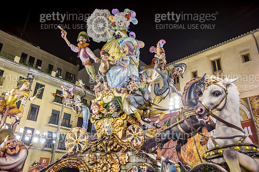 A big dimension falla of Valencia, Spain 이미지 (685870684) - 게티이미지뱅크