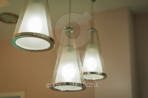 cone shape ceiling lamps 이미지 (641912608) - 게티이미지뱅크