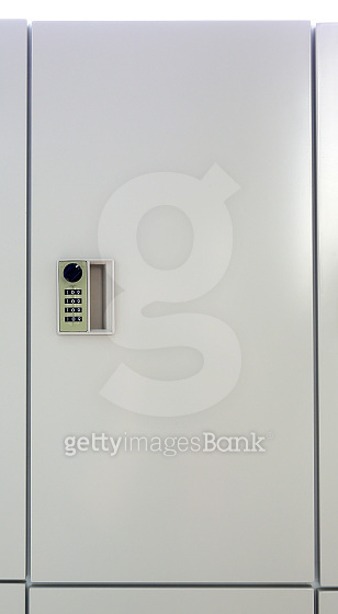 Combination code lock on cabinet door. 이미지 (693560672) - 게티이미지뱅크