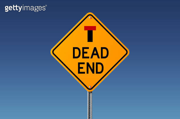 Yellow Dead End Ahead Traffic Sign on Blue Sky 이미지 (842299988) - 게티이미지뱅크