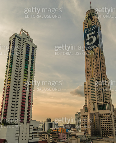The Baiyoke Building, the office building and the tower that used to be ...