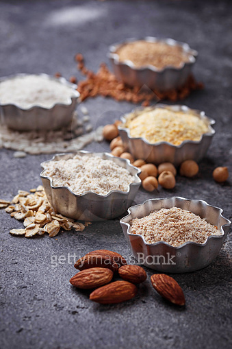 Selection of various gluten free flour 이미지 (693648320) - 게티이미지뱅크