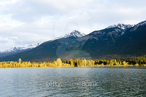 Moose Lake in the Spring Evening, Mount Robson Provincial Park ...