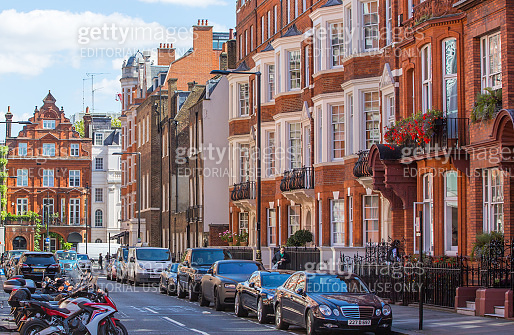 London, Residential aria of the Mayfair with row of periodic buildings ...