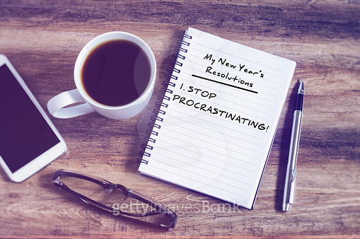New Year Resolution - Stop Procrastination on Note Pad 이미지 (656760040 ...