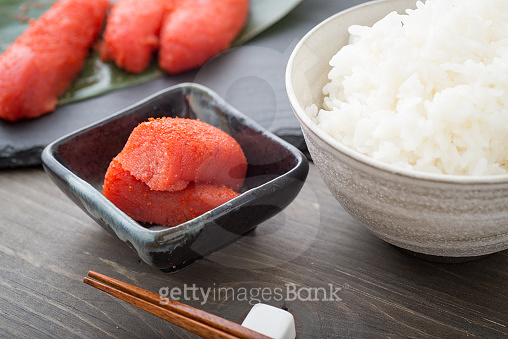 mentaiko, spicy cod roe, on rice 이미지 (869050624) - 게티이미지뱅크