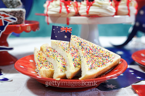 Australian theme party table with flags and iconic food (637837564 ...