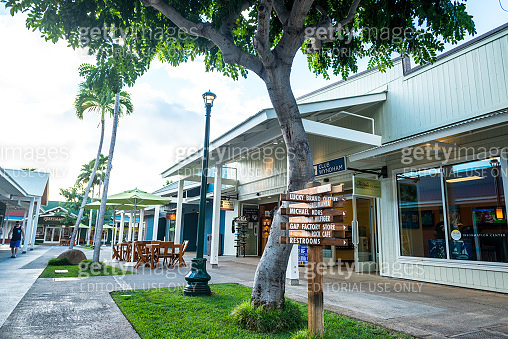 The Outlets of Maui shopping area in Lahaina, Maui, Hawaii, USA 이미지 ...
