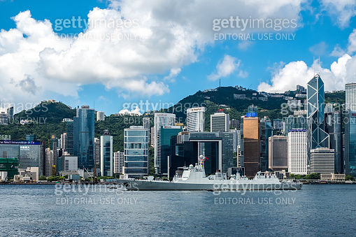 Yinchuan (number 175) missile destroyer acrossed Victoria harbour of ...