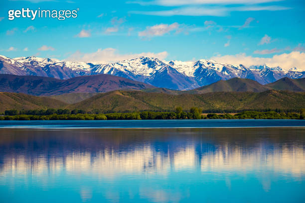 Lake Benmore (872659960) - 게티이미지뱅크