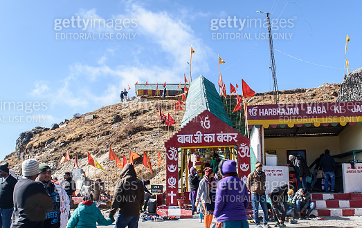 Old Baba Mandir or Adi Baba Mandir 이미지 (666918660) - 게티이미지뱅크