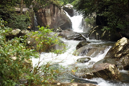 Khao Cha Mao Waterfall in Rayong Thailand (640057390) - 게티이미지뱅크
