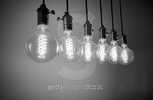 Group of Incandescent bulbs 이미지 (806134514) - 게티이미지뱅크