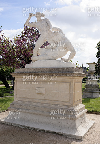 Theseus fighting Minotaur, statue by Etienne Jules Ramey in the ...