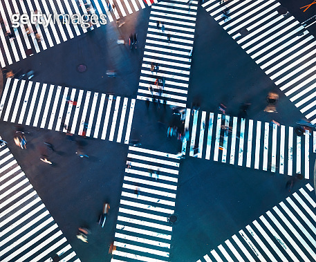Aerial view of a big intersection in Tokyo 이미지 (982128842) - 게티이미지뱅크