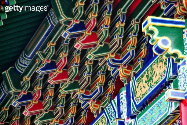 Dougong bracketing system - traditional Chinese timber framing ...