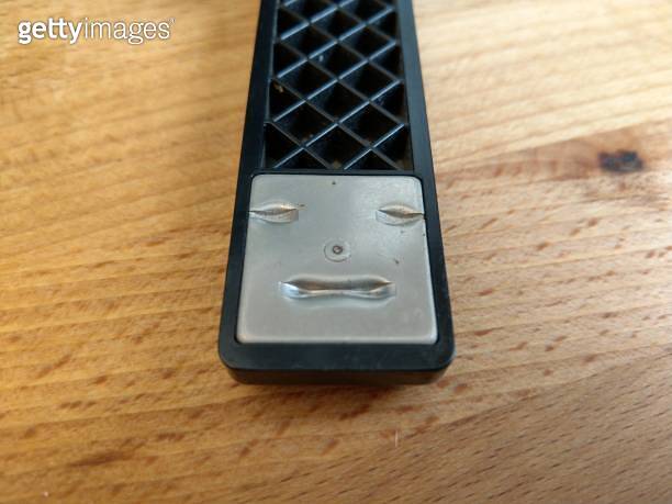 Seeing a face in a stapler 이미지 (1056676124) - 게티이미지뱅크