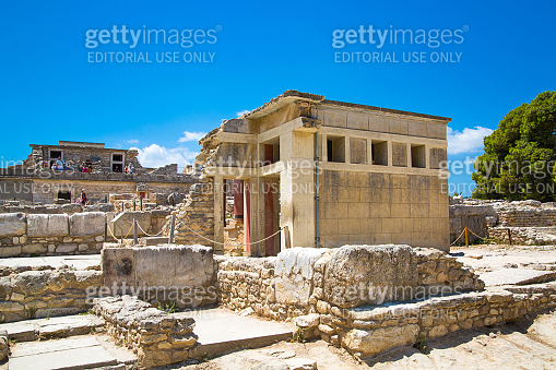 Greece, Crete. Knossos ruins, ceremonial and political centre of the ...
