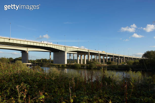 THELWALL VIADUCT AND M6 MOTORWAY CROSSING MANCHESTER SHIP CANAL ...