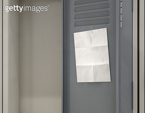 School Locker With Blank Note. 이미지 (899735942) - 게티이미지뱅크