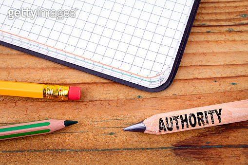 authority text on pencil. Business success concept 이미지 (1053466326 ...