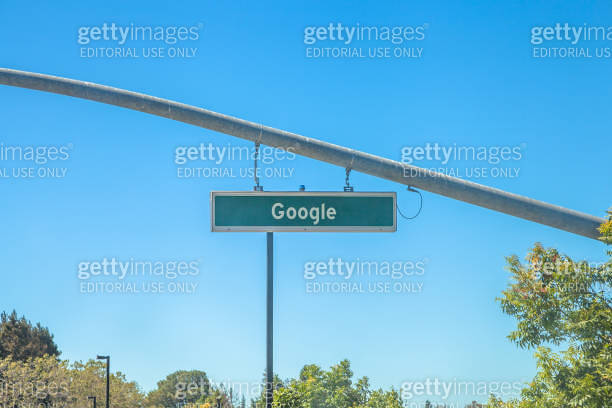 Google road Sign 이미지 (1006550190) - 게티이미지뱅크