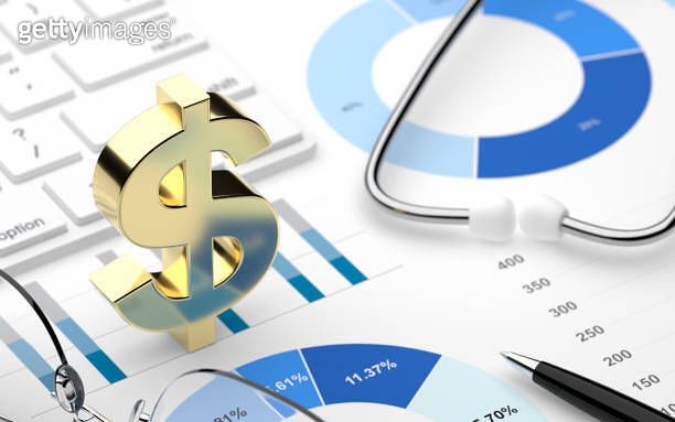 Hospital finance report with dollar sign 이미지 (1058247484) - 게티이미지뱅크