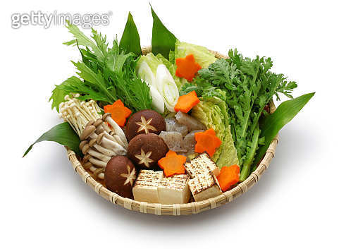 botan nabe ingredients, japanese wild boar hot pot (1030432830) - 게티이미지뱅크