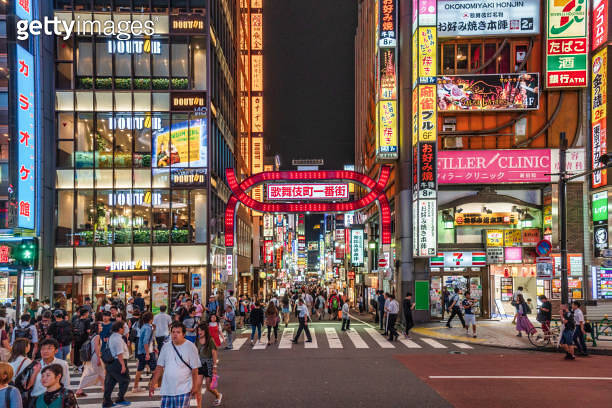 Street scene in Shinjuku Kabukicho red light district of Tokyo, Japan ...