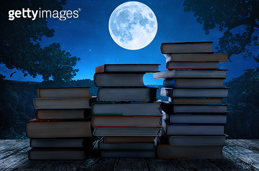 Knowledge concept. Stack of books on a night background. 이미지 (956931606 ...