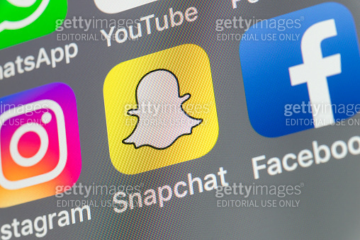 Snapchat, Facebook, Instagram and other cellphone Apps on iPhone screen ...