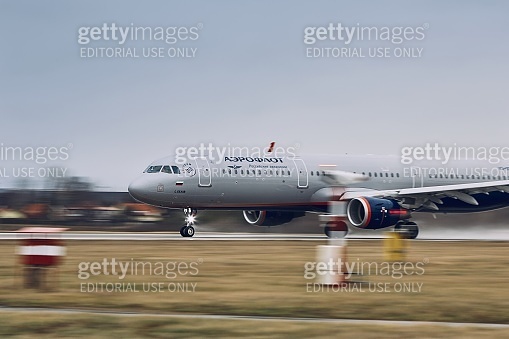 Aeroflot Airbus A321 during take off 이미지 (1081337272) - 게티이미지뱅크