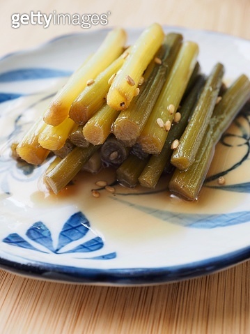 Korean food garlic stalk Simmered soy sauce 이미지 (985374800) - 게티이미지뱅크