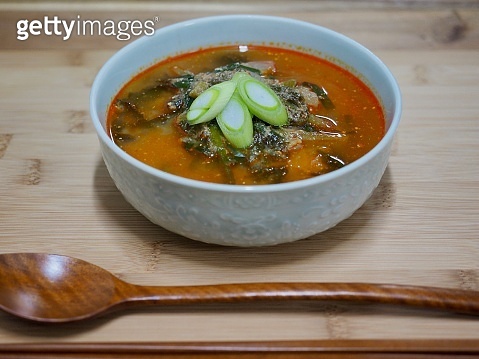 Korean food Loach soup, Chueo-tang (935839450) - 게티이미지뱅크