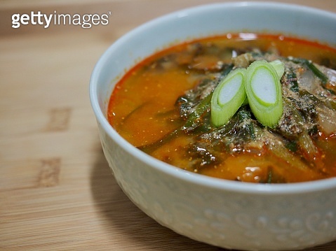 Korean food Loach soup, Chueo-tang (935839412) - 게티이미지뱅크