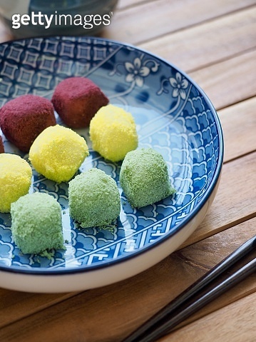 Asian food gyeongdan, rice ball cake 이미지 (957661684) - 게티이미지뱅크