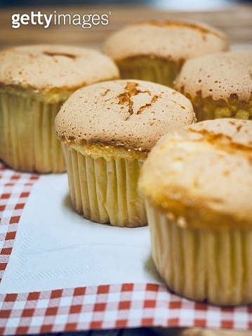 Korean mini-Castera bread (935844226) - 게티이미지뱅크