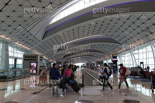 Hong Kong International Airport Midfield Concourse 이미지 (909551014) - 게티 ...