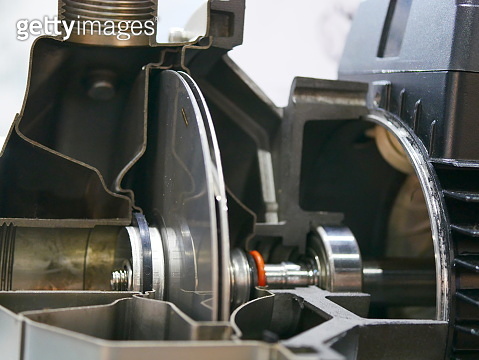 water pump inside 이미지 (1062909214) - 게티이미지뱅크