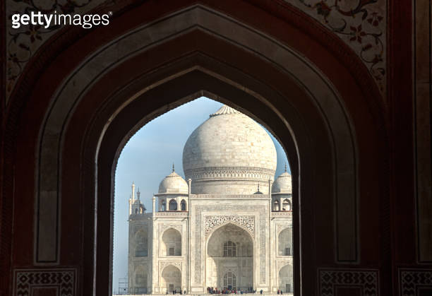 Taj Mahal in Agra, India – Keyhole View of the Taj Mahal as seen ...