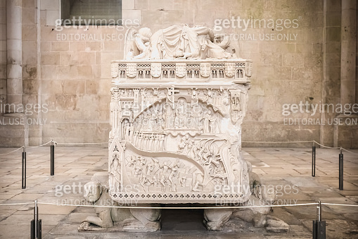 Architectural detail of the tomb of Queen Ines de Castro in Alcobaca ...