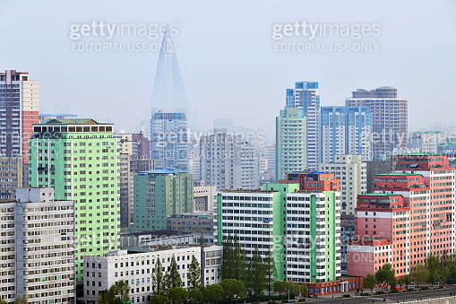 Pyongyang, capital of the North Korea. DPRK 이미지 (1165409662) - 게티이미지뱅크