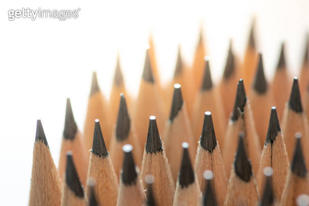 Close up front image of stacked pencils tip.shallow focus effect. 이미지 ...