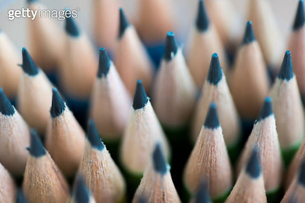 Close up front image of stacked pencils tip.shallow focus effect. 이미지 ...