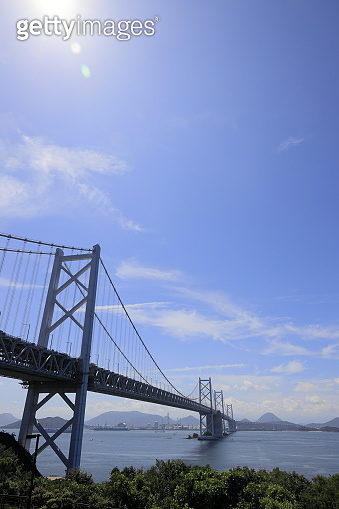 Great Seto bridge, view from Yoshima island in Kagawa, Japan 이미지 ...