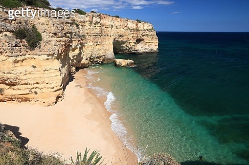 Praia do Buraco (1098079628) - 게티이미지뱅크