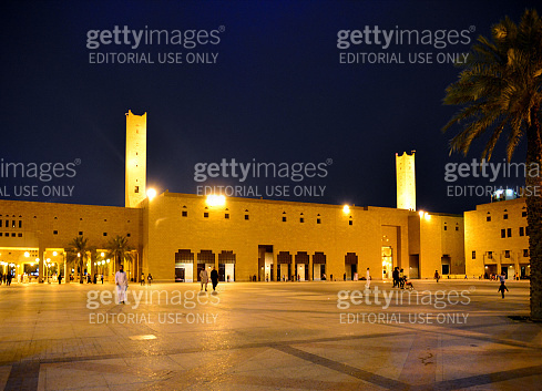 Deera / Al-Safaa / Al Safah / Justice Square / Chop Chop Square, where ...