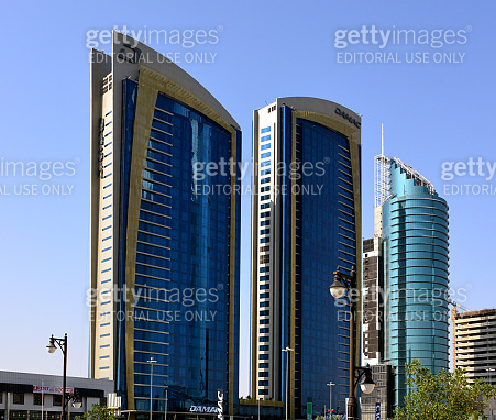 DAMAC Properties twin towers (Obeikan Tower on the right), Riyadh ...